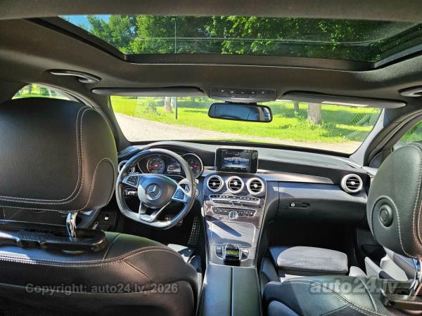 Black Mercedes-Benz C-Class 2015 in Tallinn, with an engine capacity of 2.10 L and mileage of 349 thousand km for 17000 €, photo 7 on AUTOMOTO.COM.LV