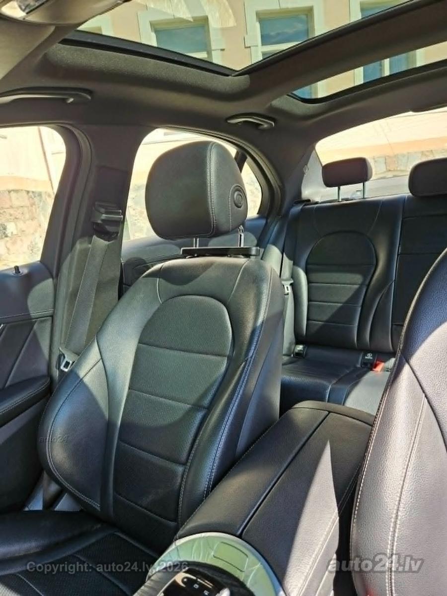 Black Mercedes-Benz C-Class 2015 in Tallinn, with an engine capacity of 2.10 L and mileage of 349 thousand km for 17000 €, photo 10 on AUTOMOTO.COM.LV