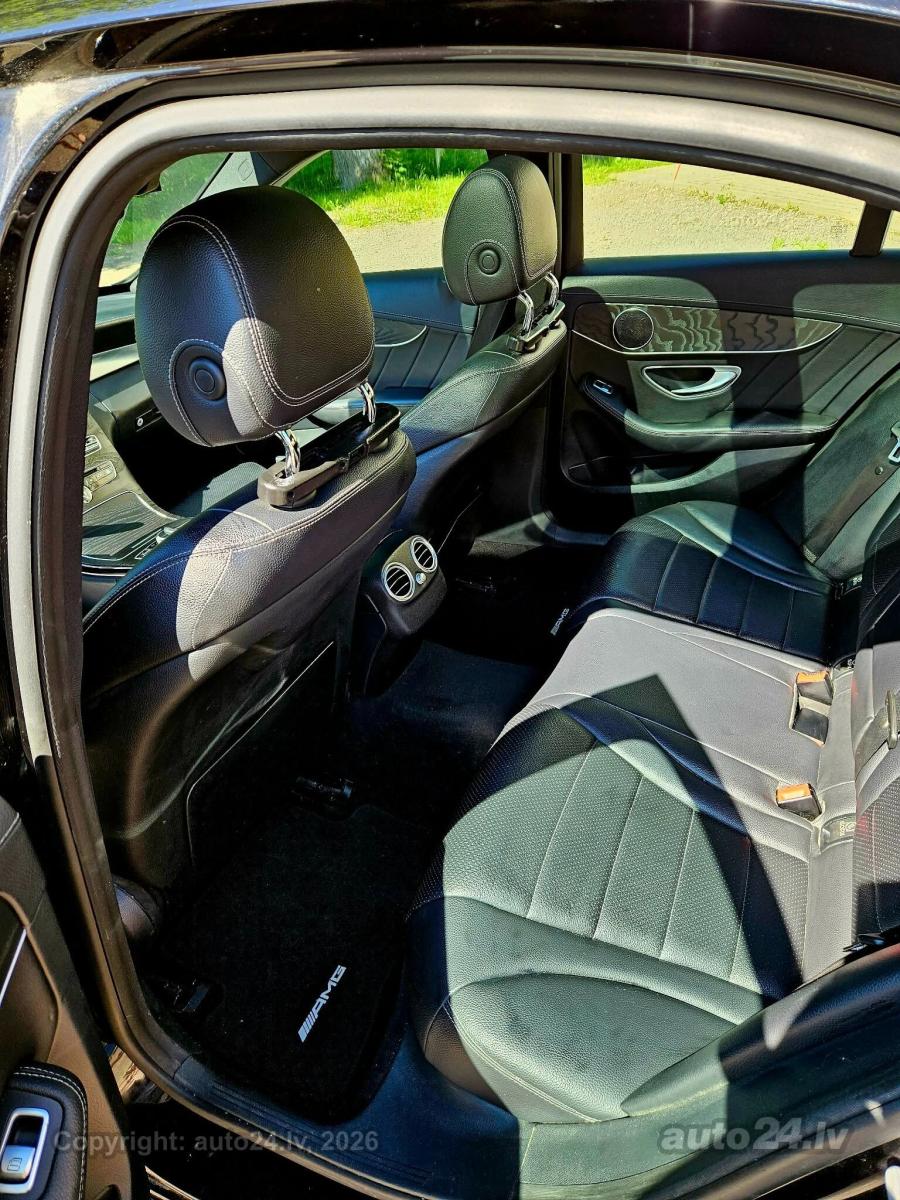 Black Mercedes-Benz C-Class 2015 in Tallinn, with an engine capacity of 2.10 L and mileage of 349 thousand km for 17000 €, photo 11 on AUTOMOTO.COM.LV