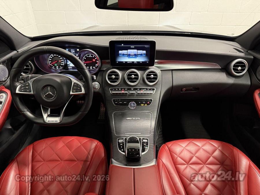 Melns Mercedes-Benz C-Class 2016 Tallina, ar dzinēja tilpumu 4.00 L un nobraukumu 102 tūkst. km par 33995 €, foto 22 vietnē AUTOMOTO.COM.LV