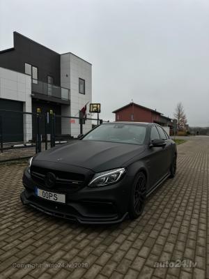 Melns Mercedes-Benz C-Class 2016 Rīga, ar dzinēja tilpumu 4.00 L un nobraukumu 100 tūkst. km par 34999 €, foto 9 vietnē AUTOMOTO.COM.LV