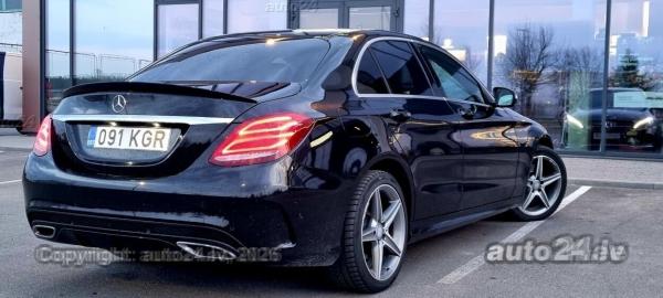 Black Mercedes-Benz C-Class 2016 in Tallinn, with an engine capacity of 1.60 L and mileage of 220 thousand km for 15500 €, photo 4 on AUTOMOTO.COM.LV