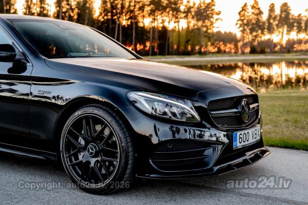 Black Mercedes-Benz C-Class 2016 in Parnu, with an engine capacity of 3.00 L and mileage of 167 thousand km for 29990 €, photo 2 on AUTOMOTO.COM.LV