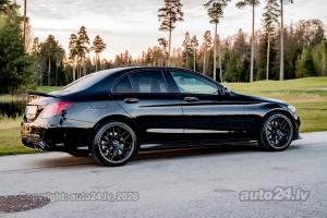 Melns Mercedes-Benz C-Class 2016 Pērnava, ar dzinēja tilpumu 3.00 L un nobraukumu 167 tūkst. km par 29990 €, foto 5 vietnē AUTOMOTO.COM.LV