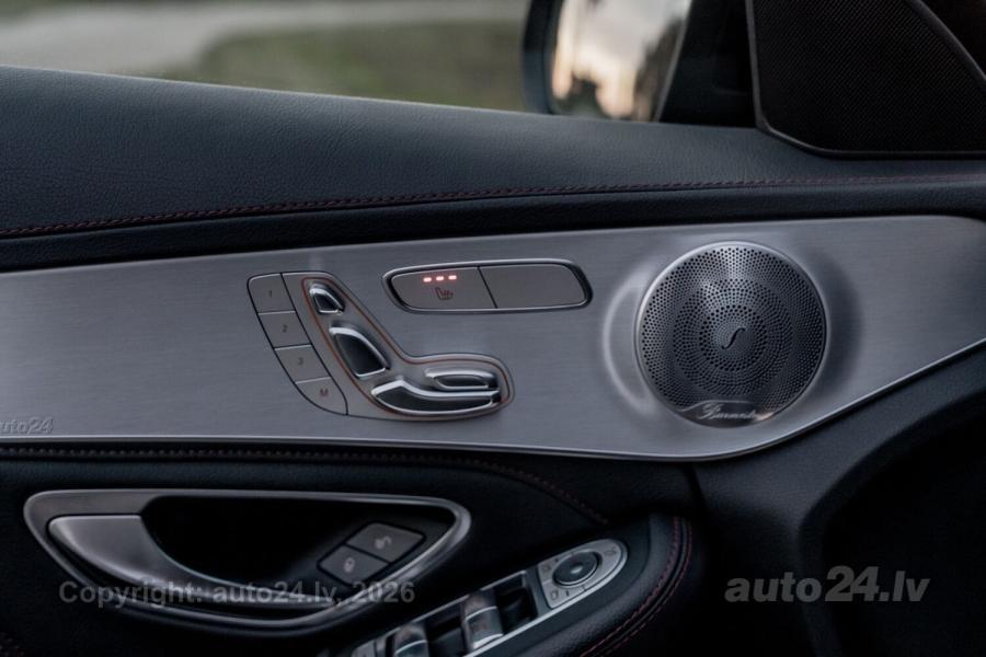 Melns Mercedes-Benz C-Class 2016 Pērnava, ar dzinēja tilpumu 3.00 L un nobraukumu 167 tūkst. km par 29990 €, foto 25 vietnē AUTOMOTO.COM.LV