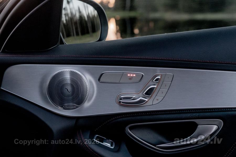 Melns Mercedes-Benz C-Class 2016 Pērnava, ar dzinēja tilpumu 3.00 L un nobraukumu 167 tūkst. km par 29990 €, foto 27 vietnē AUTOMOTO.COM.LV
