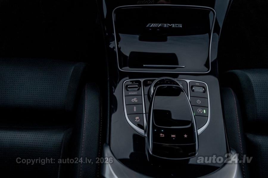 Melns Mercedes-Benz C-Class 2016 Pērnava, ar dzinēja tilpumu 3.00 L un nobraukumu 167 tūkst. km par 29990 €, foto 28 vietnē AUTOMOTO.COM.LV