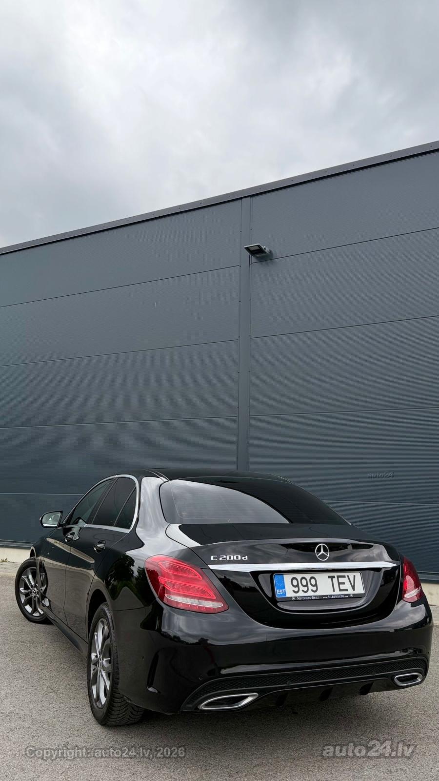 Melns Mercedes-Benz C-Class 2016 Tallina, ar dzinēja tilpumu 0.00 L un nobraukumu 155 tūkst. km par 17300 €, foto 28 vietnē AUTOMOTO.COM.LV