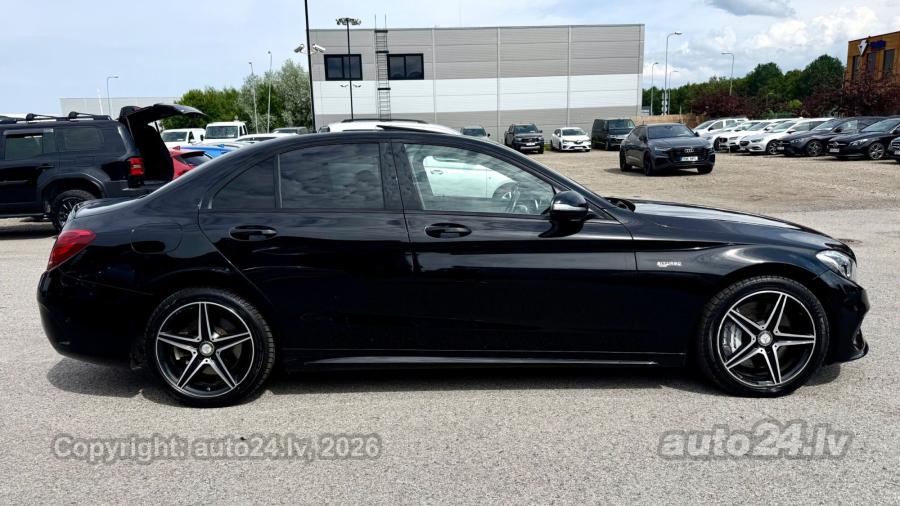 Melns Mercedes-Benz C-Class 2016 Tallina, ar dzinēja tilpumu 3.00 L un nobraukumu 186 tūkst. km par 24500 €, foto 6 vietnē AUTOMOTO.COM.LV