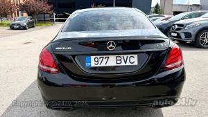 Melns Mercedes-Benz C-Class 2016 Tallina, ar dzinēja tilpumu 3.00 L un nobraukumu 186 tūkst. km par 24500 €, foto 12 vietnē AUTOMOTO.COM.LV