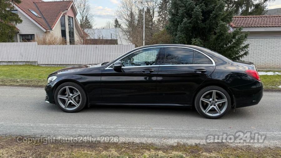Black Mercedes-Benz C-Class 2018 in Tallinn, with an engine capacity of 2.10 L and mileage of 115 thousand km for 21900 €, photo 3 on AUTOMOTO.COM.LV