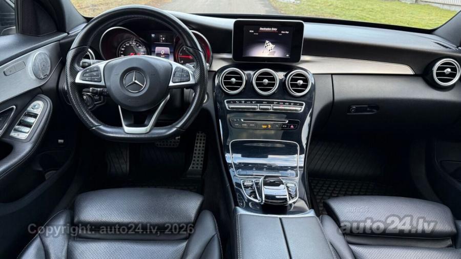 Black Mercedes-Benz C-Class 2018 in Tallinn, with an engine capacity of 2.10 L and mileage of 115 thousand km for 21900 €, photo 7 on AUTOMOTO.COM.LV