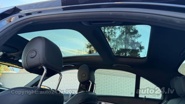 Black Mercedes-Benz C-Class 2018 in Tallinn, with an engine capacity of 2.10 L and mileage of 115 thousand km for 21900 €, photo 11 on AUTOMOTO.COM.LV