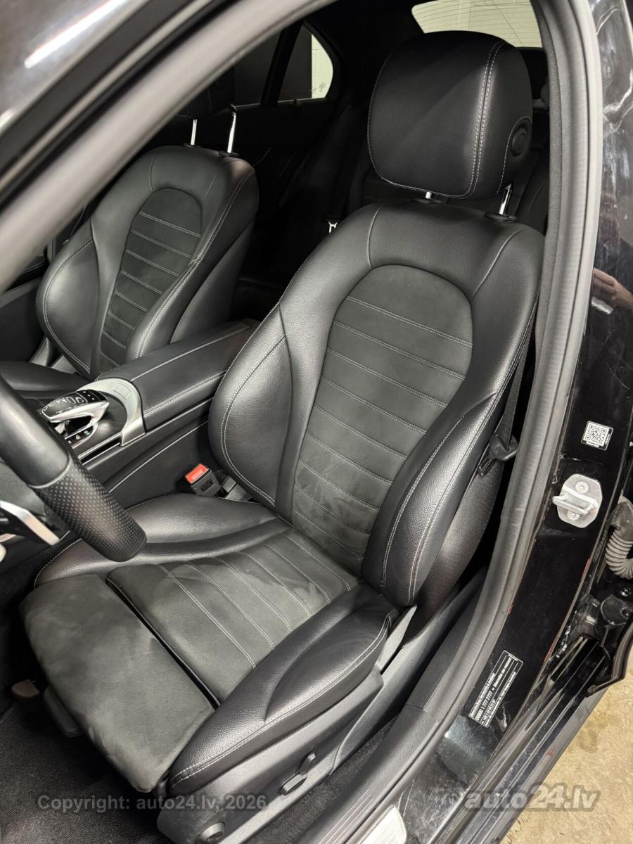 Black Mercedes-Benz C-Class 2019 in Tallinn, with an engine capacity of 1.60 L and mileage of 59 thousand km for 22995 €, photo 12 on AUTOMOTO.COM.LV