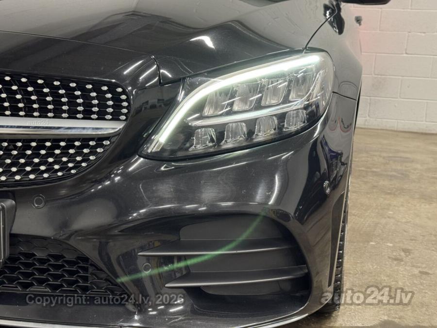 Black Mercedes-Benz C-Class 2019 in Tallinn, with an engine capacity of 1.60 L and mileage of 59 thousand km for 22995 €, photo 15 on AUTOMOTO.COM.LV