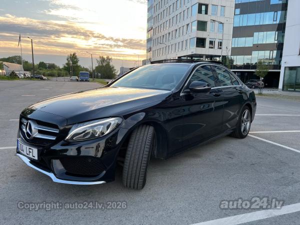 Melns Mercedes-Benz C-Class 2019 Tallina, ar dzinēja tilpumu 2.10 L un nobraukumu 96 tūkst. km par 24000 €, foto 4 vietnē AUTOMOTO.COM.LV
