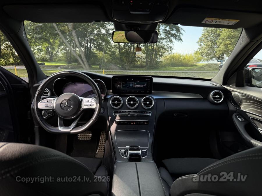 Black Mercedes-Benz C-Class 2019 in Tallinn, with an engine capacity of 1.60 L and mileage of 74 thousand km for 26500 €, photo 7 on AUTOMOTO.COM.LV