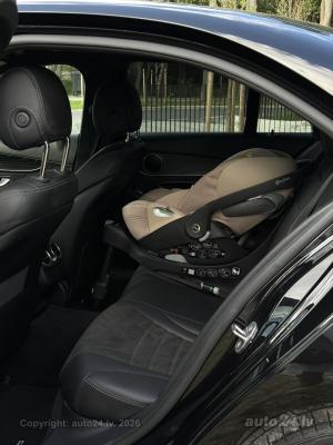 Black Mercedes-Benz C-Class 2019 in Tallinn, with an engine capacity of 1.60 L and mileage of 74 thousand km for 26500 €, photo 9 on AUTOMOTO.COM.LV
