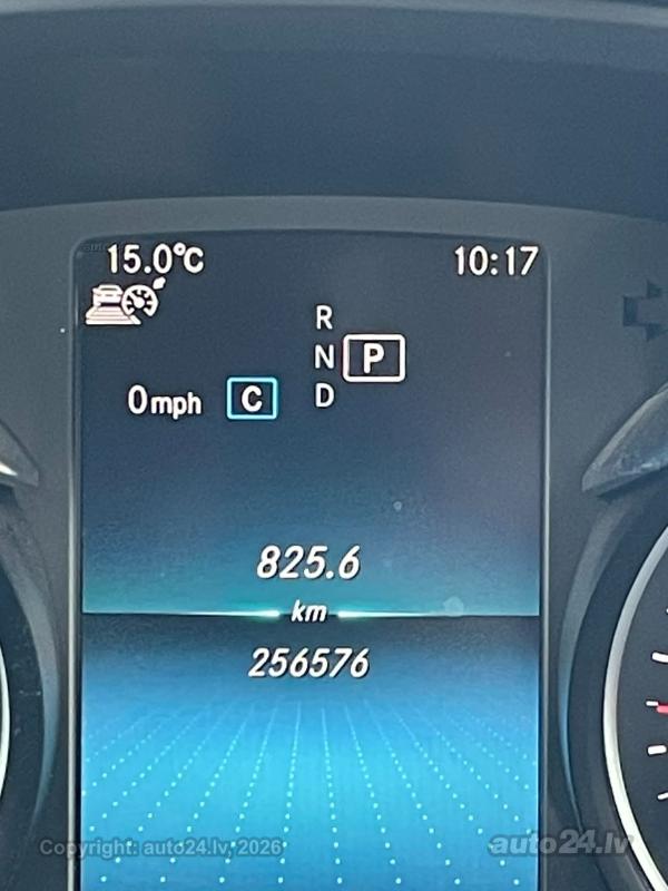 Black Mercedes-Benz C-Class 2019 in Tallinn, with an engine capacity of 2.00 L and mileage of 257 thousand km for 22400 €, photo 6 on AUTOMOTO.COM.LV