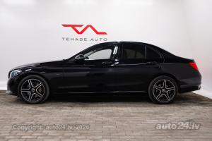 Melns Mercedes-Benz C-Class 2020 Tartu, ar dzinēja tilpumu 2.00 L un nobraukumu 64 tūkst. km par 25900 €, foto 4 vietnē AUTOMOTO.COM.LV