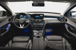 Melns Mercedes-Benz C-Class 2020 Tartu, ar dzinēja tilpumu 2.00 L un nobraukumu 64 tūkst. km par 25900 €, foto 14 vietnē AUTOMOTO.COM.LV