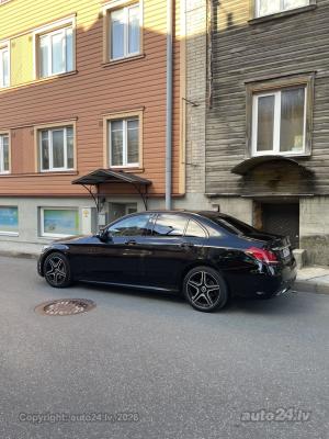Black Mercedes-Benz C-Class 2021 in Tallinn, with an engine capacity of 1.60 L and mileage of 79 thousand km for 30500 €, photo 3 on AUTOMOTO.COM.LV