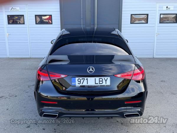 Melns Mercedes-Benz C-Class 2021 Tartu, ar dzinēja tilpumu 1.50 L un nobraukumu 67 tūkst. km par 36500 €, foto 6 vietnē AUTOMOTO.COM.LV