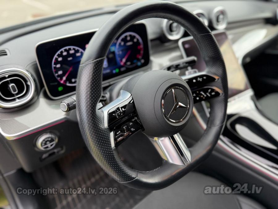 Black Mercedes-Benz C-Class 2021 in Tallinn, with an engine capacity of 2.00 L and mileage of 105 thousand km for 40900 €, photo 25 on AUTOMOTO.COM.LV