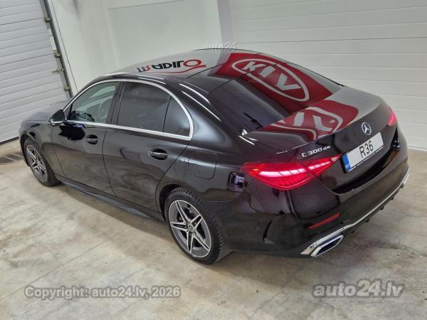 Black Mercedes-Benz C-Class 2024 in Haapsalu, with an engine capacity of 2.00 L and mileage of 46 thousand km for 39999 €, photo 7 on AUTOMOTO.COM.LV
