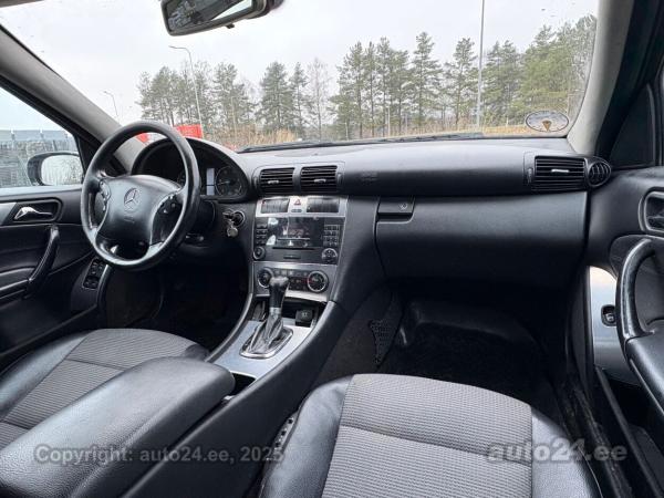 Melns Mercedes-Benz C-Class 2004 Rapla, ar dzinēja tilpumu 2.70 L un nobraukumu 361 tūkst. km par 1350 €, foto 11 vietnē AUTOMOTO.COM.LV