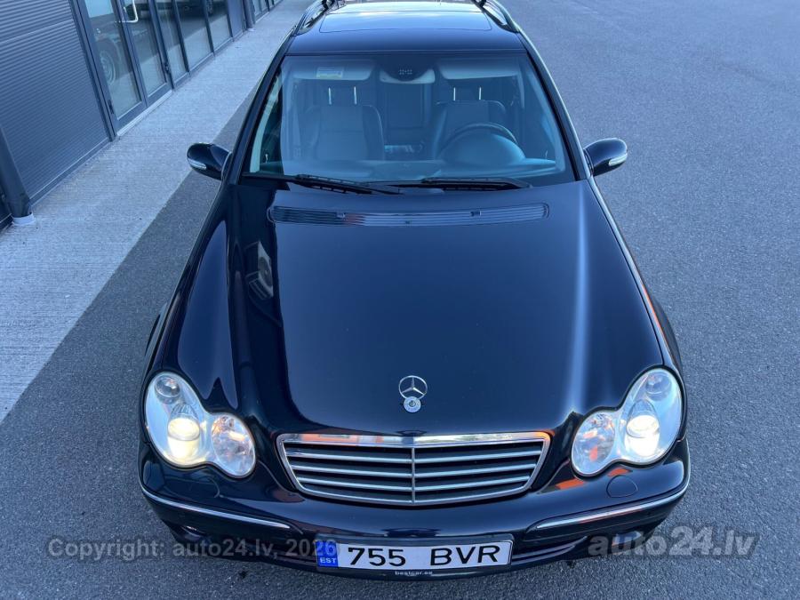 Melns Mercedes-Benz C-Class 2005 Kuresāre, ar dzinēja tilpumu 2.10 L un nobraukumu 365 tūkst. km par 3990 €, foto 3 vietnē AUTOMOTO.COM.LV