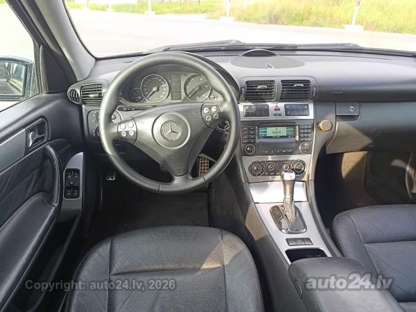 Black Mercedes-Benz C-Class 2005 in Tallinn, with an engine capacity of 3.00 L and mileage of 270 thousand km for 6500 €, photo 7 on AUTOMOTO.COM.LV