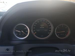 Melns Mercedes-Benz C-Class 2008 Tallina, ar dzinēja tilpumu 2.10 L un nobraukumu 377 tūkst. km par 3800 €, foto 2 vietnē AUTOMOTO.COM.LV