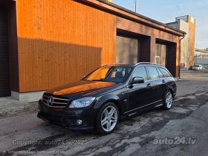 Black Mercedes-Benz C-Class 2008 in Tallinn, with an engine capacity of 0.00 L and mileage of 435 thousand km for 3999 €, photo 4 on AUTOMOTO.COM.LV