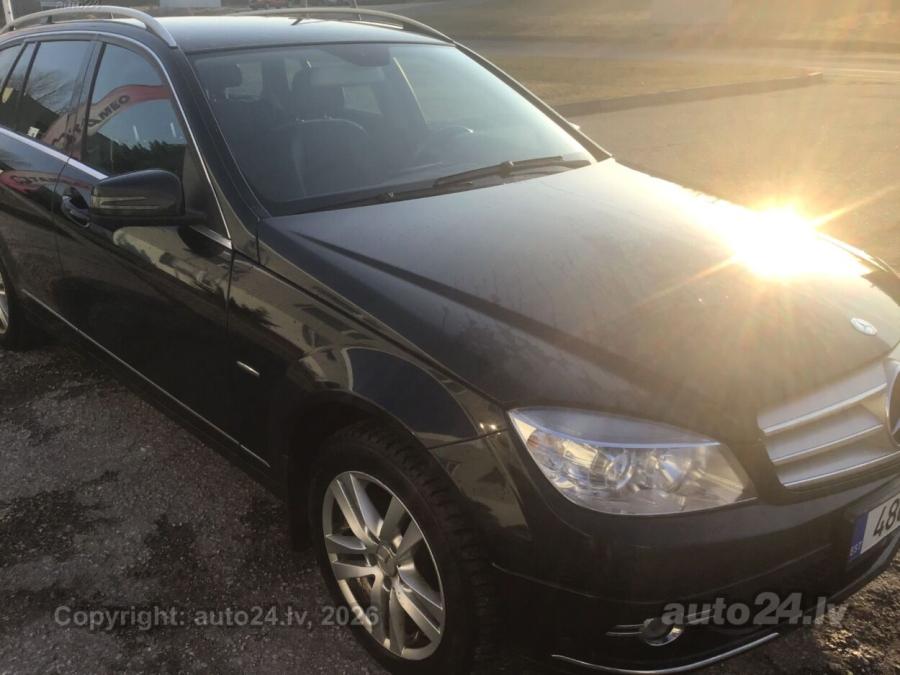 Black Mercedes-Benz C-Class 2008 in Tartu, with an engine capacity of 2.10 L and mileage of 0 thousand km for 4250 €, photo 16 on AUTOMOTO.COM.LV