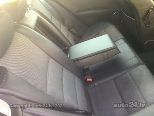 Melns Mercedes-Benz C-Class 2008 Tartu, ar dzinēja tilpumu 2.10 L un nobraukumu 0 tūkst. km par 4250 €, foto 11 vietnē AUTOMOTO.COM.LV
