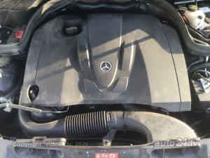 Black Mercedes-Benz C-Class 2008 in Tartu, with an engine capacity of 2.10 L and mileage of 0 thousand km for 4250 €, photo 14 on AUTOMOTO.COM.LV