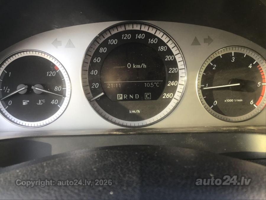 Black Mercedes-Benz C-Class 2008 in Tartu, with an engine capacity of 2.10 L and mileage of 0 thousand km for 4250 €, photo 20 on AUTOMOTO.COM.LV
