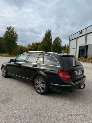 Melns Mercedes-Benz C-Class 2008 Tallina, ar dzinēja tilpumu 2.10 L un nobraukumu 0 tūkst. km par 3000 €, foto 3 vietnē AUTOMOTO.COM.LV