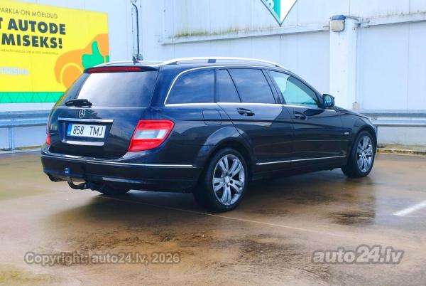 Black Mercedes-Benz C-Class 2008 in Tartu, with an engine capacity of 2.10 L and mileage of 422 thousand km for 3500 €, photo 4 on AUTOMOTO.COM.LV