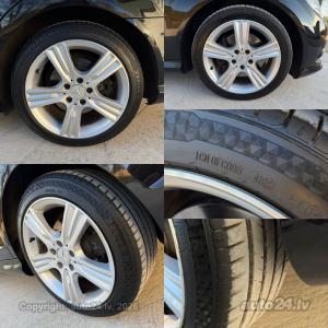 Melns Mercedes-Benz C-Class 2009 Viljandi, ar dzinēja tilpumu 3.00 L un nobraukumu 306 tūkst. km par 5990 €, foto 26 vietnē AUTOMOTO.COM.LV