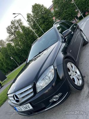 Melns Mercedes-Benz C-Class 2009 Narva, ar dzinēja tilpumu 2.10 L un nobraukumu 544 tūkst. km par 1999 €, foto 11 vietnē AUTOMOTO.COM.LV