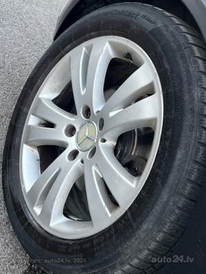 Melns Mercedes-Benz C-Class 2009 Narva, ar dzinēja tilpumu 2.10 L un nobraukumu 544 tūkst. km par 1999 €, foto 14 vietnē AUTOMOTO.COM.LV