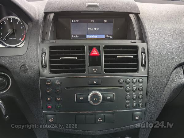 Black Mercedes-Benz C-Class 2009 in Viljandi, with an engine capacity of 1.60 L and mileage of 237 thousand km for 5990 €, photo 9 on AUTOMOTO.COM.LV