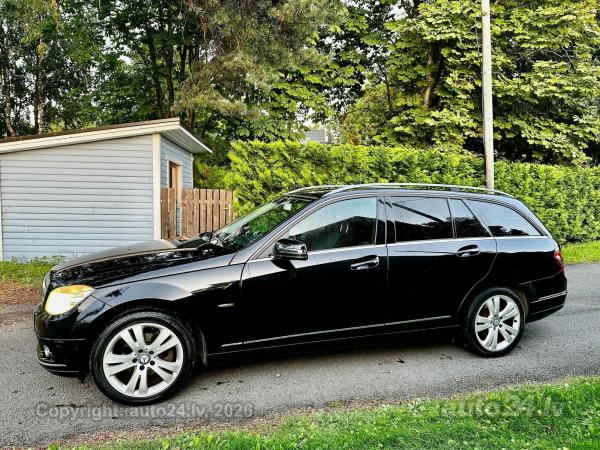 Melns Mercedes-Benz C-Class 2009 Tallina, ar dzinēja tilpumu 2.10 L un nobraukumu 348 tūkst. km par 3899 €, foto 5 vietnē AUTOMOTO.COM.LV