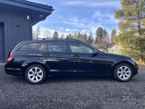 Black Mercedes-Benz C-Class 2010 in Tallinn, with an engine capacity of 2.10 L and mileage of 372 thousand km for 1999 €, photo 8 on AUTOMOTO.COM.LV