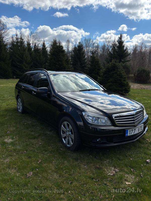 Black Mercedes-Benz C-Class 2010 in Tallinn, with an engine capacity of 2.10 L and mileage of 351 thousand km for 4999 €, photo 1 on AUTOMOTO.COM.LV