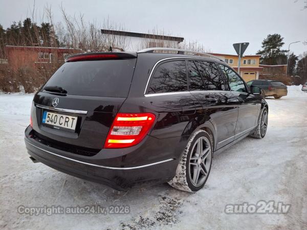Black Mercedes-Benz C-Class 2011 in Voru, with an engine capacity of 2.10 L and mileage of 316 thousand km for 8300 €, photo 3 on AUTOMOTO.COM.LV