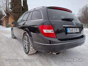 Melns Mercedes-Benz C-Class 2011 Veru, ar dzinēja tilpumu 2.10 L un nobraukumu 316 tūkst. km par 8300 €, foto 4 vietnē AUTOMOTO.COM.LV