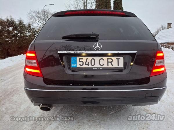 Black Mercedes-Benz C-Class 2011 in Voru, with an engine capacity of 2.10 L and mileage of 316 thousand km for 8300 €, photo 5 on AUTOMOTO.COM.LV